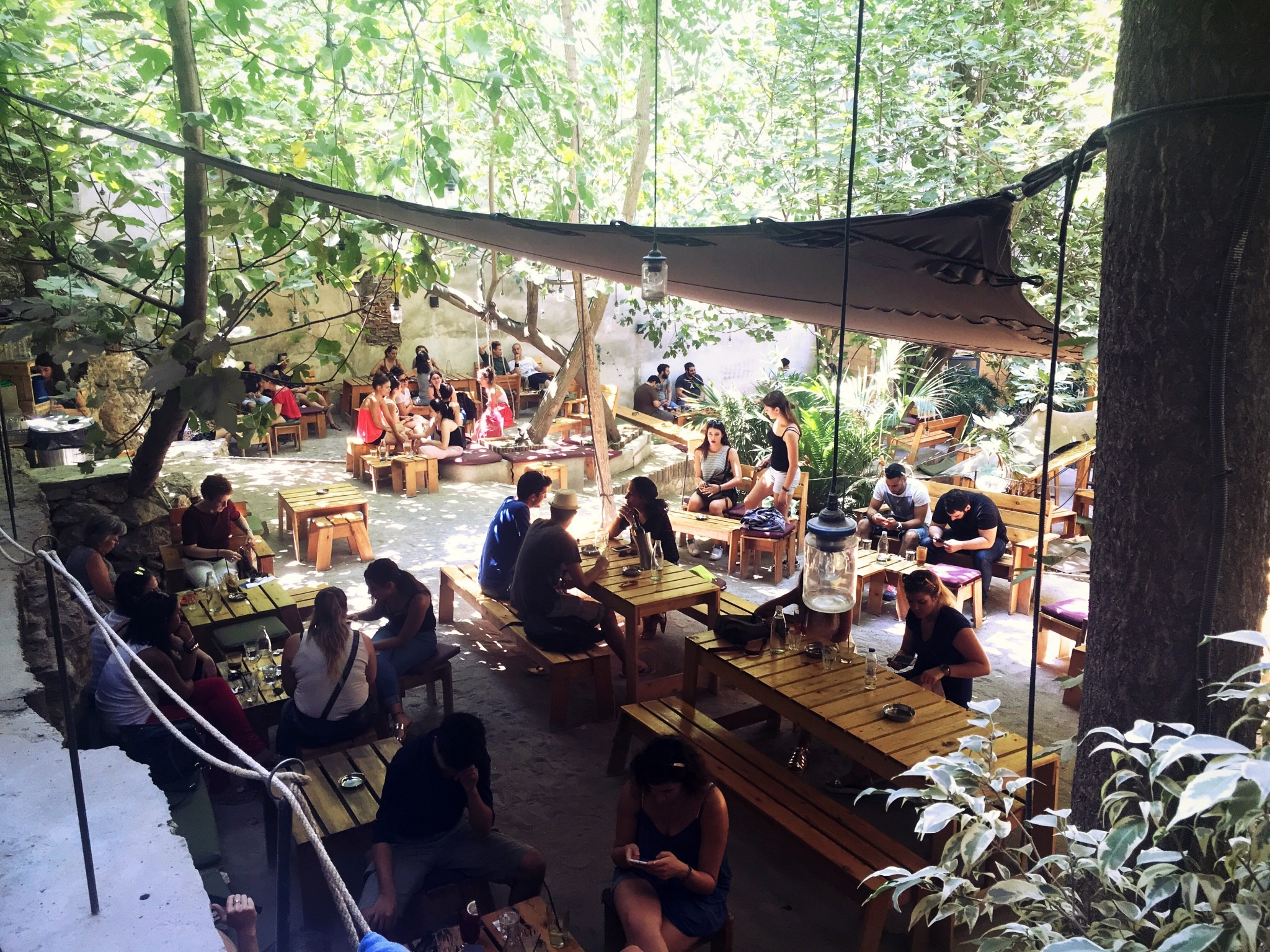 Best places to sip coffee in Athens - Urban Adventures
