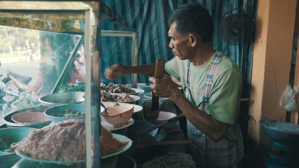 Locals line up for 4am pig blood soup at this Chiang Mai stall
