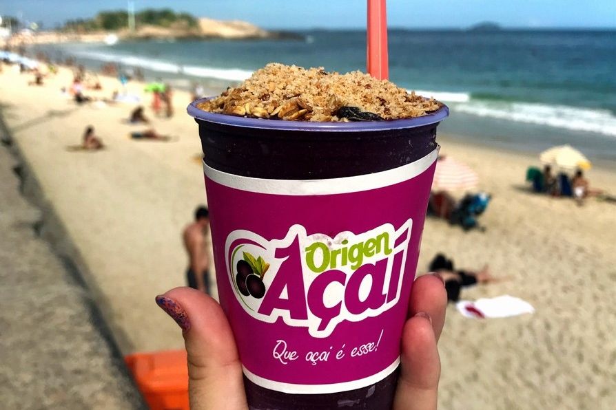 A guide to snacking on Rio's beaches - Urban Adventures