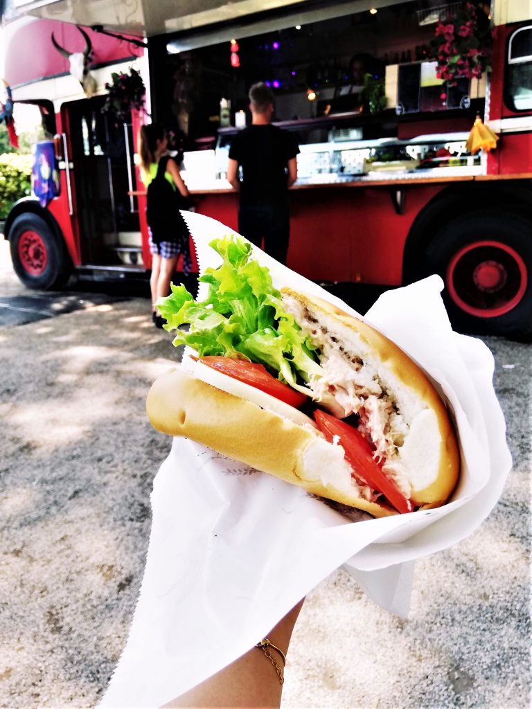 Best street food in Venice: El Pecador - Urban Adventures